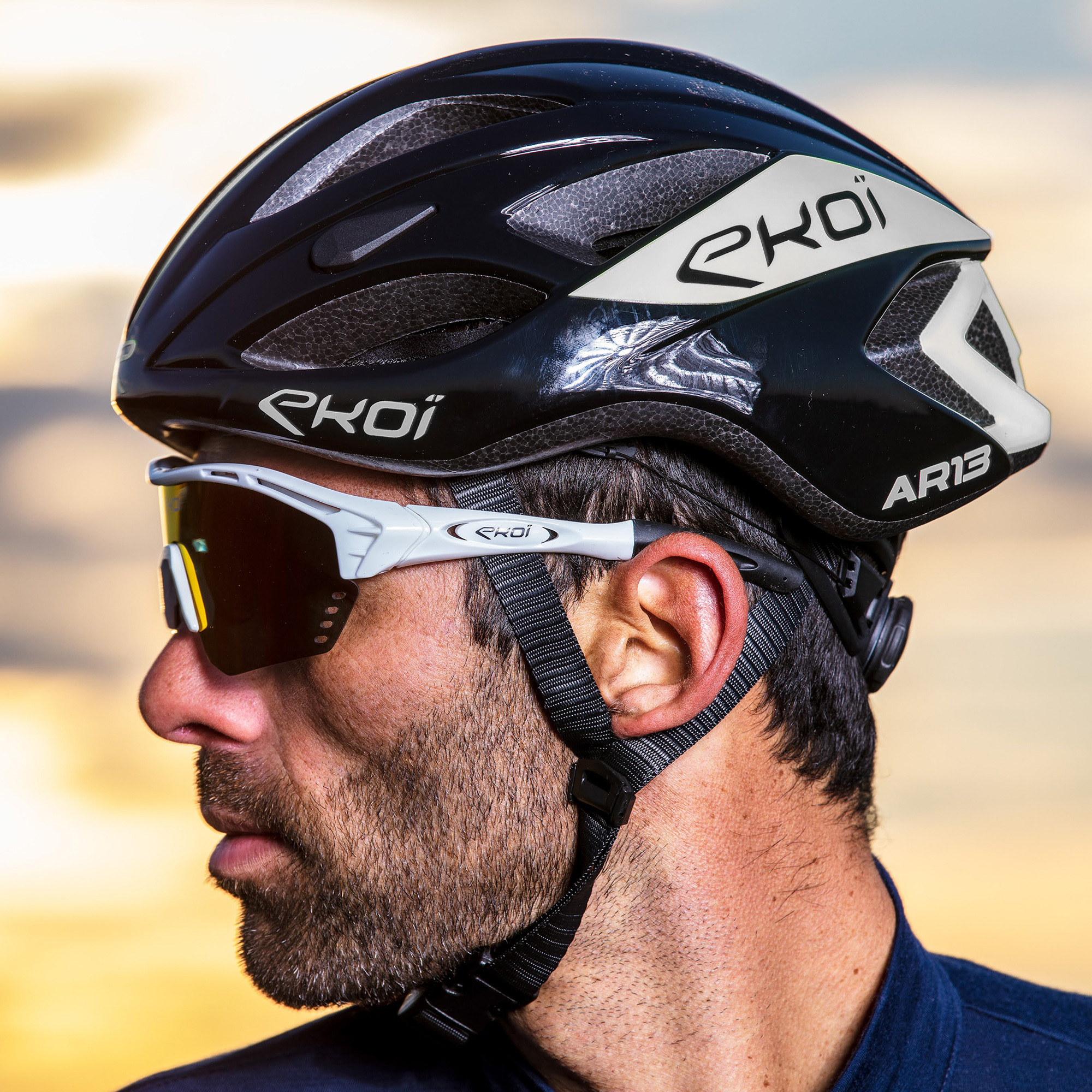 Casque EKOI AR13 ATOP Noir Blanc - EKOI
