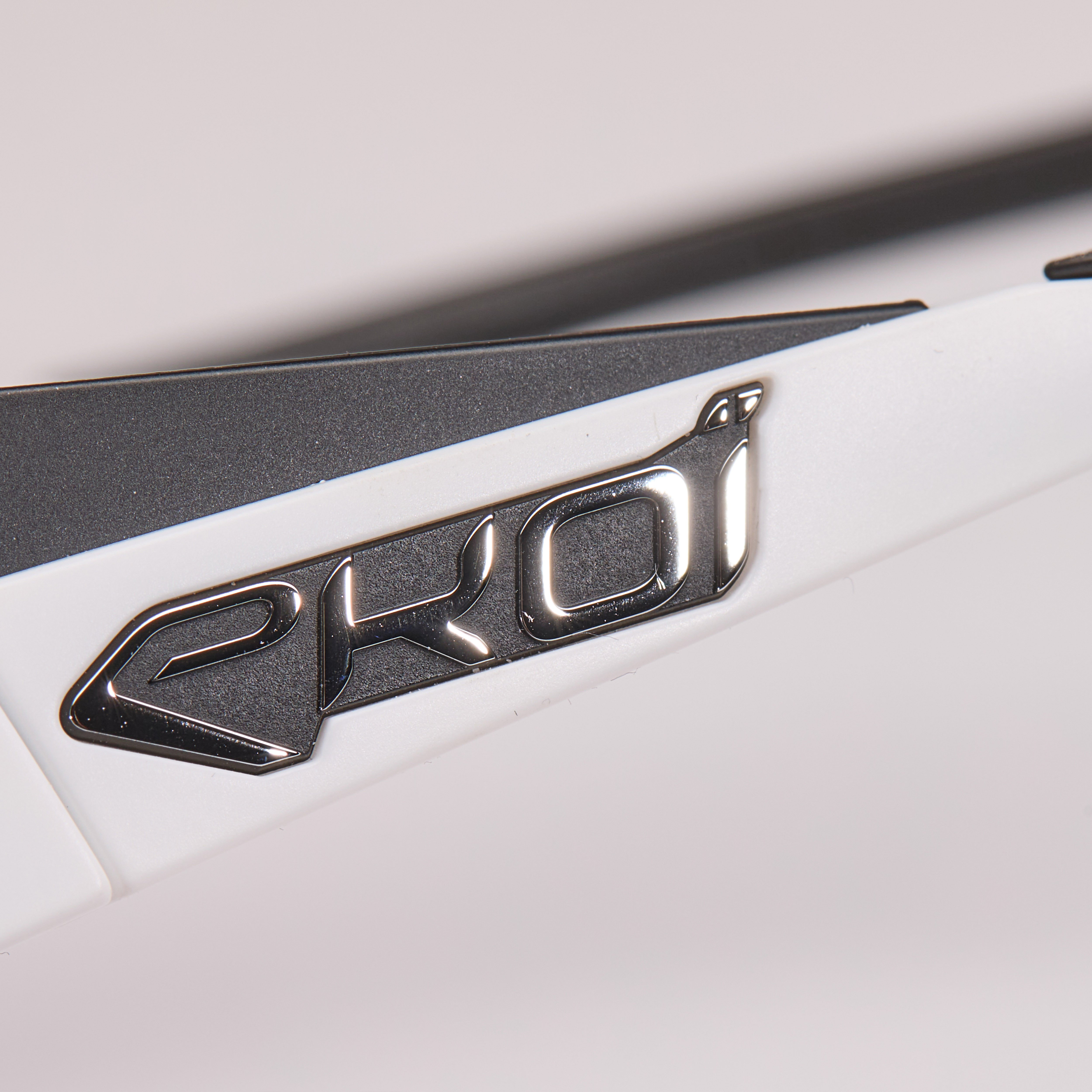 Ekoi Racing Twenty Ltd Matte White Hd Silver Glasses Ekoi